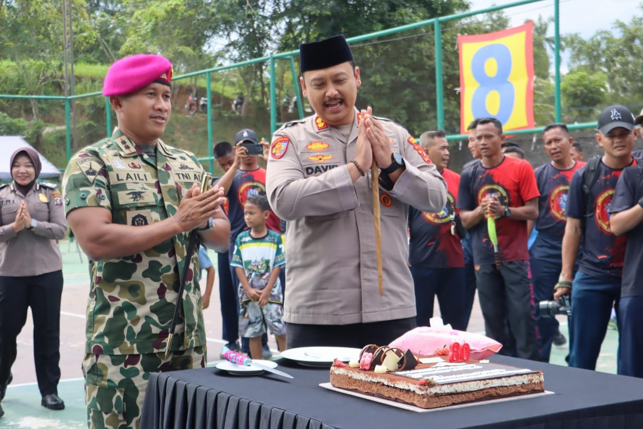 Polres Langkat Berikan Surprise Dalam Peringatan HUT Korps Marinir ke-80